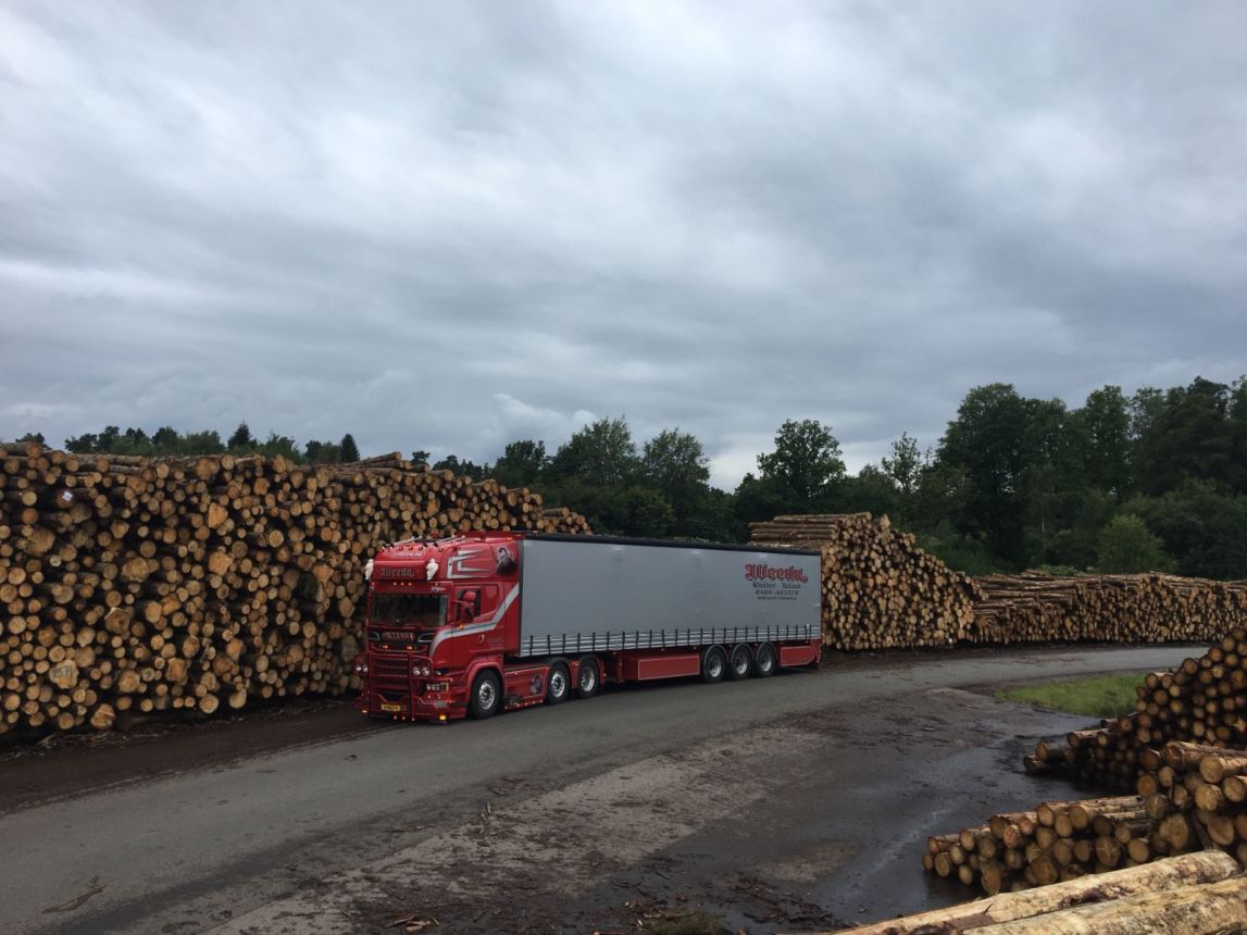 Ons wagenpark - Weeda Transport