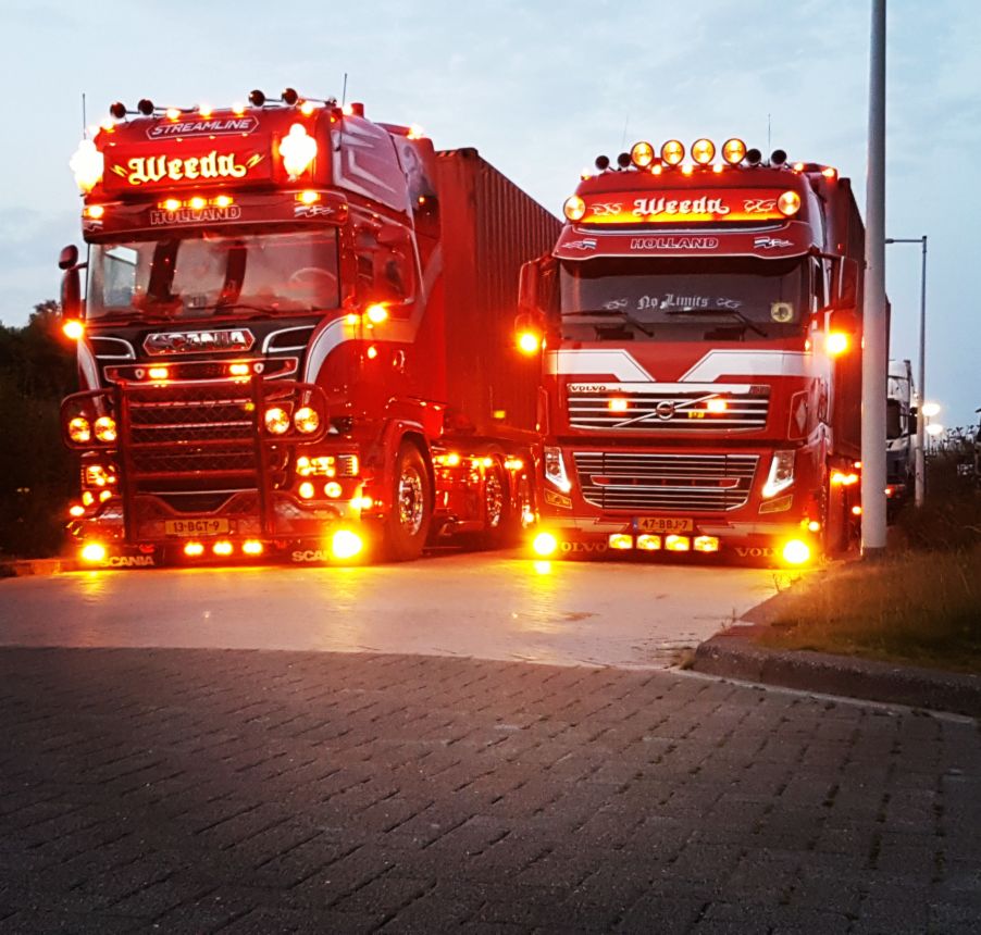 Ons wagenpark - Weeda Transport