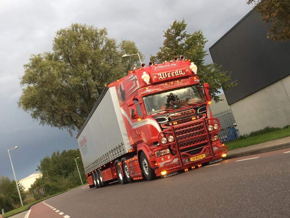 Ons wagenpark - Weeda Transport