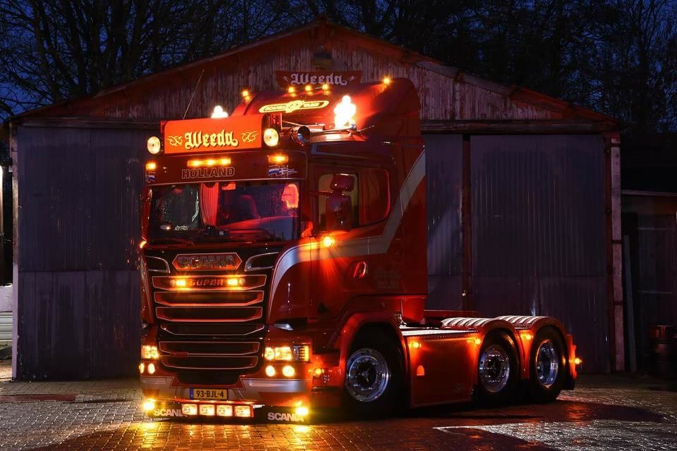 Ons wagenpark - Weeda Transport