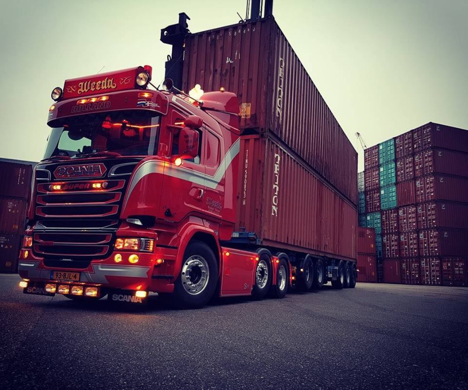 Ons wagenpark - Weeda Transport